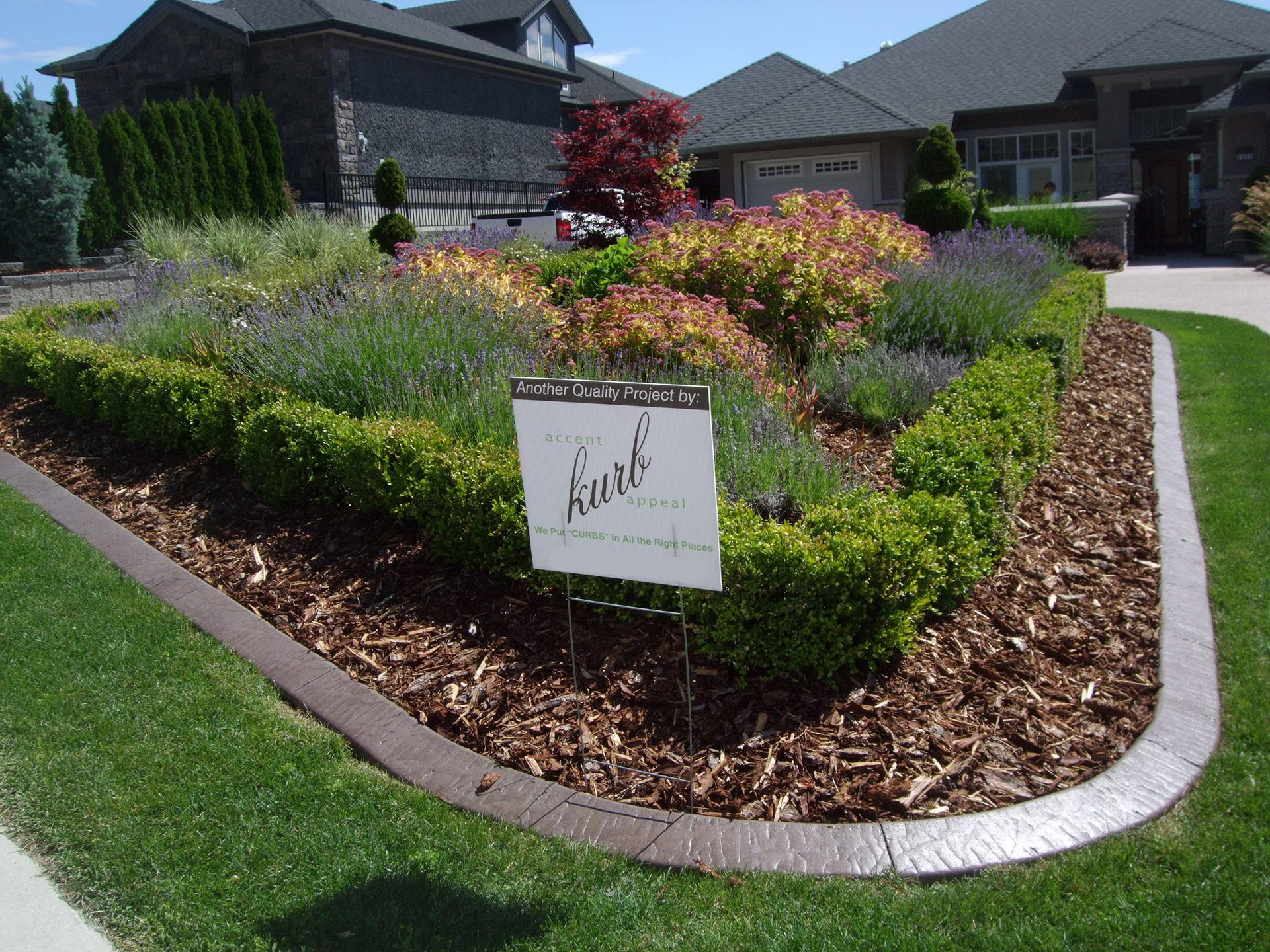 Lakeview | Accent Curb Appeal